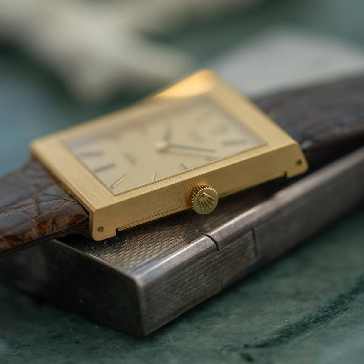 ROLEX Cellini 4014 YG Rectangle Champagne Dial | ARBITRO